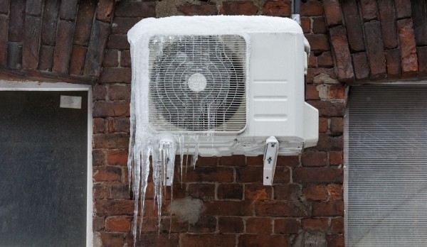 What to Do When Your AC Unit Freezes Up - Aircon Experts Philippines